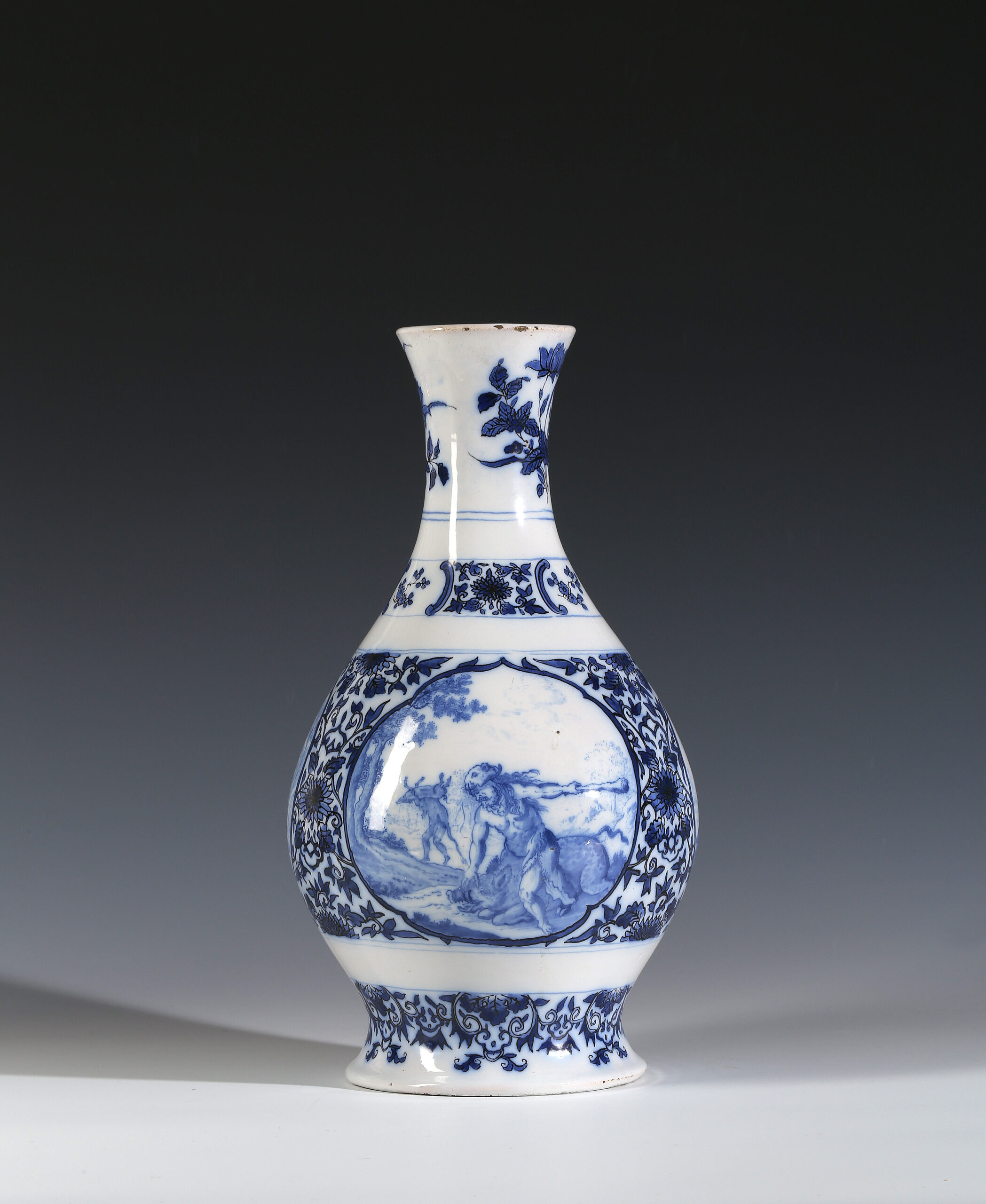 Hoppesteyn Hercules vases (6) a | Rare Ceramics