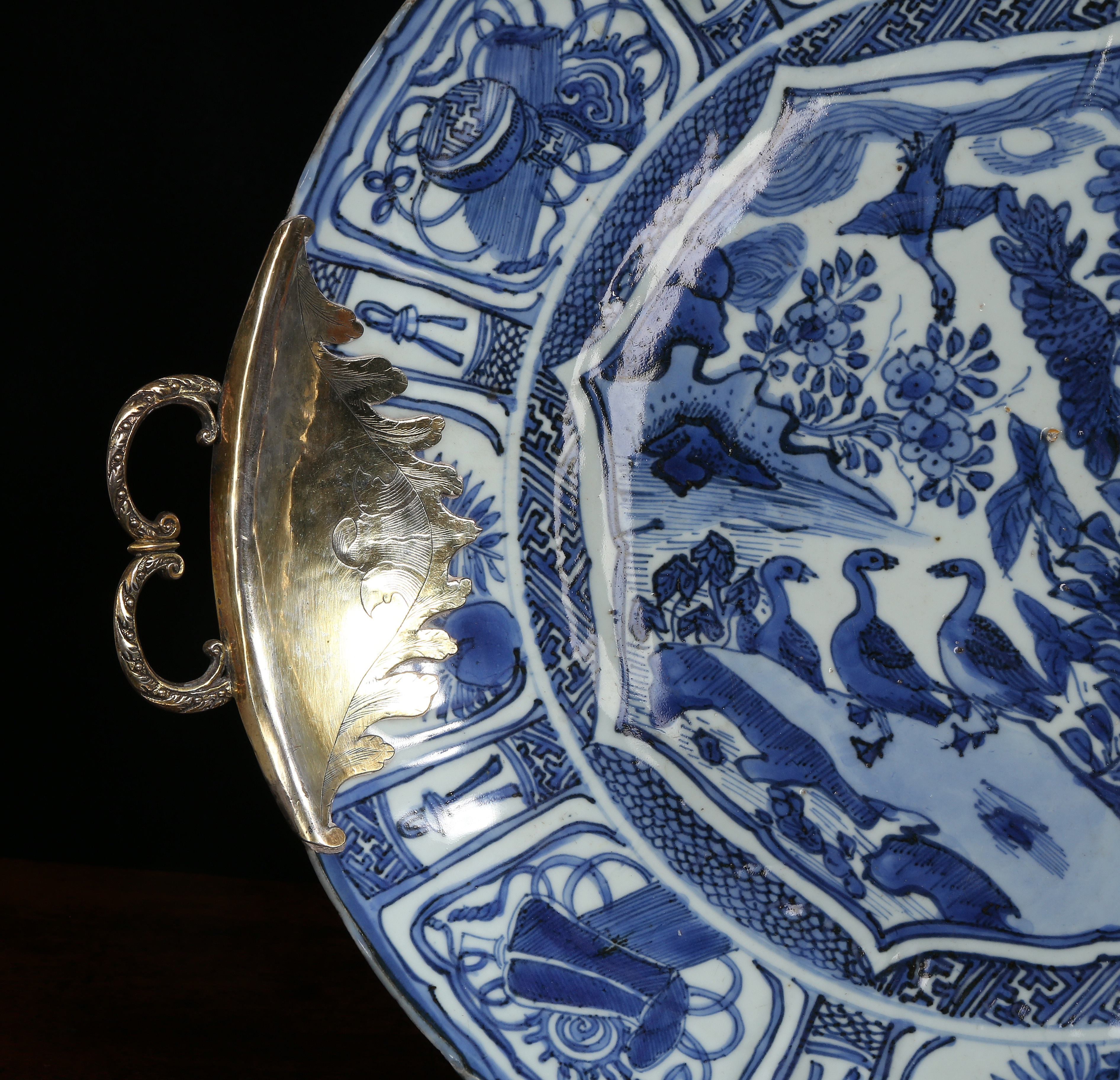 A LATE MING CHINESE KRAAK PORCELAIN DISH WITH SILVER–GILT MOUNTS | Rare ...