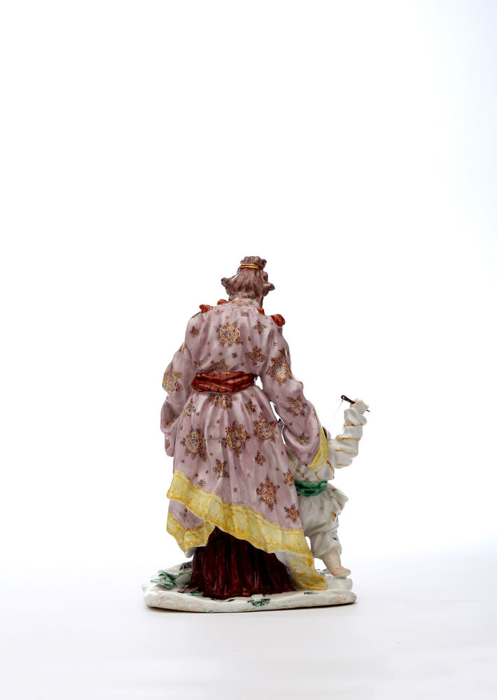 A Chelsea Chinoiserie group of a mother and child | Rare Ceramics